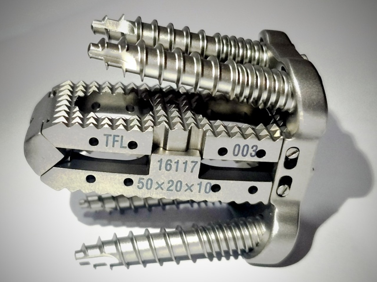 Olomouc Neurosurgeon Develops New Intervertebral Implant: Faculty of ...